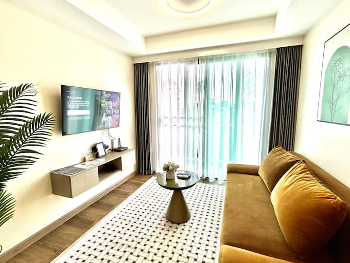 清迈一号/最美泳池/近尚泰购物中心/有露台/可做饭/客厅沙发床6025/一居室 - Chiang Mai