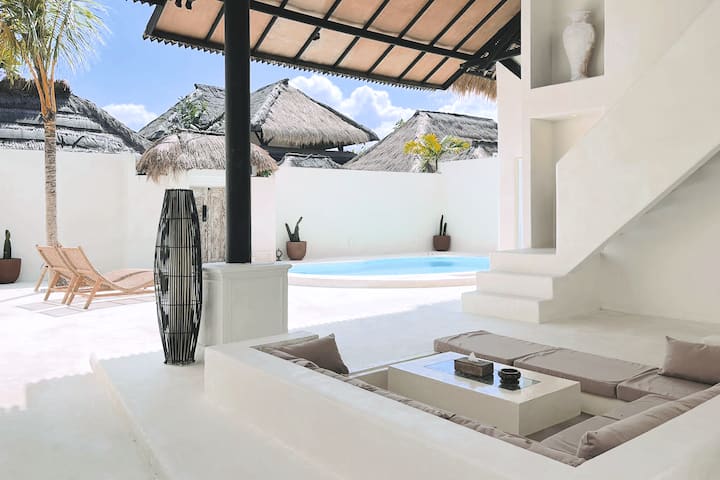 #15 Seminyak Villa. Private Pool. Airport Pickup - Denpasar