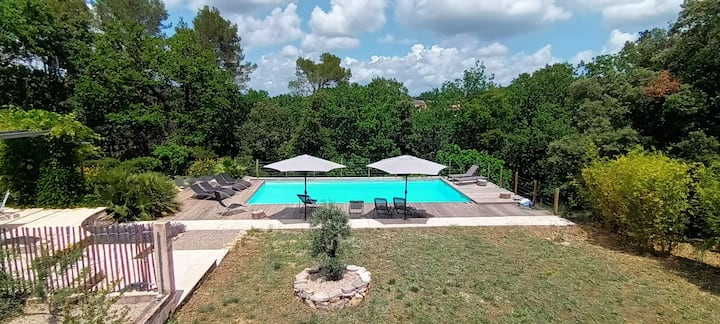 Calme Et Nature En Provence. Gîtes Jean De Strivay - Brignoles