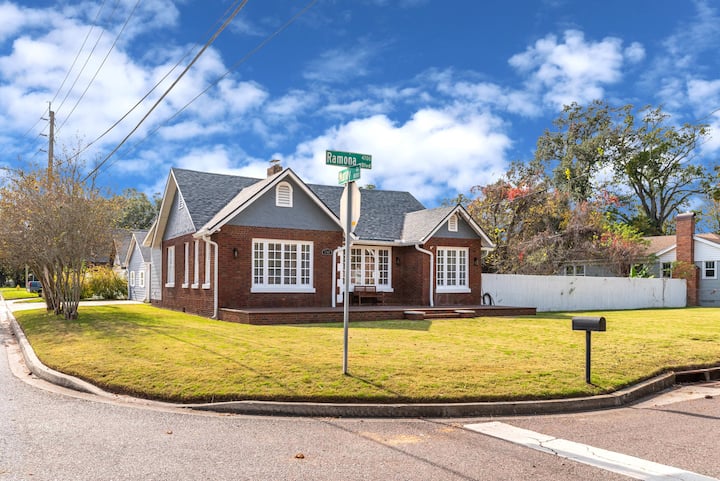 3b 2ba House With Huge Fenced Backyard - Jacksonville