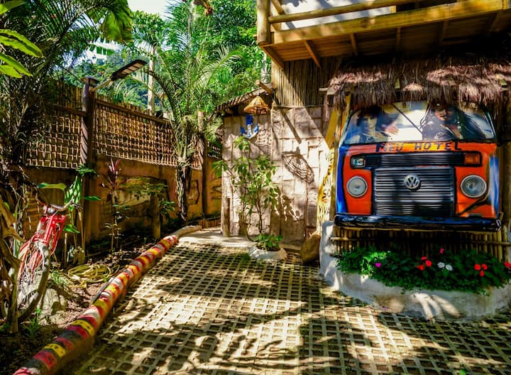 Casa Caiçara Véio Do Rio - Quarto Kombi 01 (Suíte) - São Sebastião