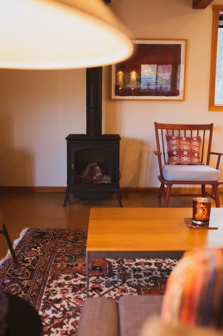 Cozy Loft On An Organic Flower Farm - Orcas Island, WA