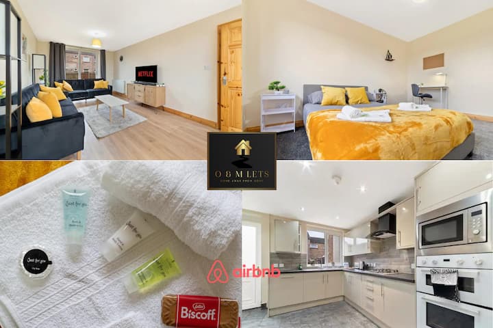 Professionals, Contractors, Family - Leicester
