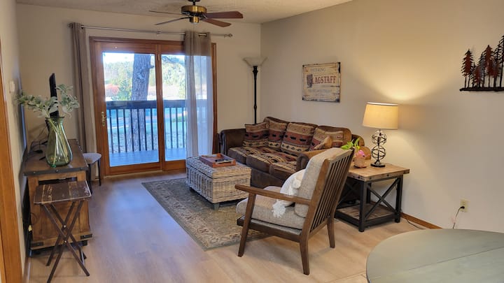 Peaceful Flagstaff Condo - Flagstaff, AZ