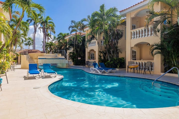 1br Condo @ Wacamaya Condos Great Pool & Location - Aruba