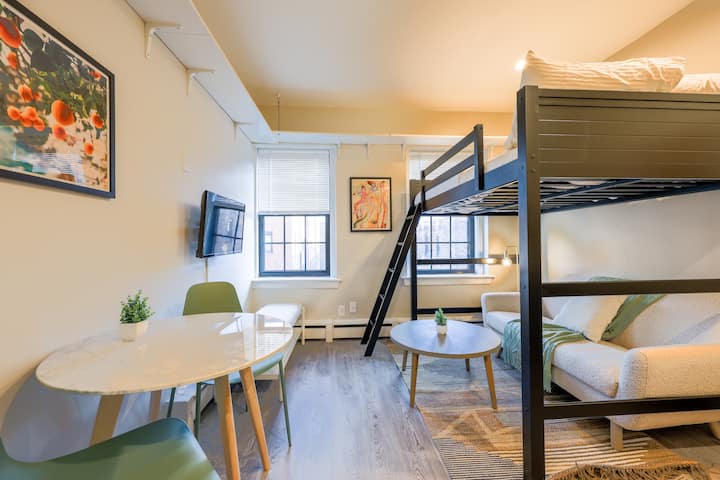Unique South End Studio - Boston, MA