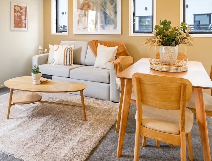 New Brighton Beach Explore - King Bed And Sofa Bed - Christchurch