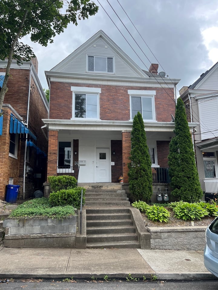 Cozy And Chic Retreat! 2c - Forest Hills, PA