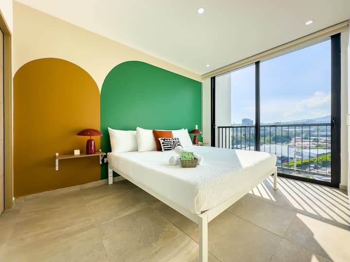 Zensivar | 6 Guests | 3 Bedrooms | Cityview - San Salvador