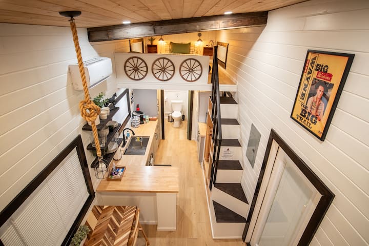 Unique Tiny Home Minutes To Downtown - Ellensburg, WA