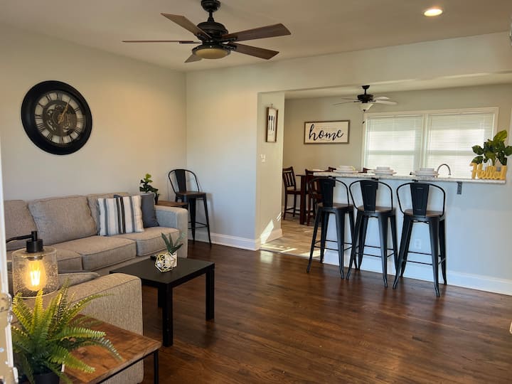 Hsv Casita 4bed 2bath Sleeps 10 - Huntsville, AL