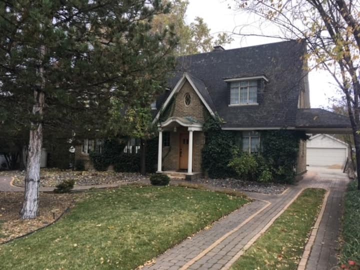 Old Southwest Reno Classic Home - Reno, NV