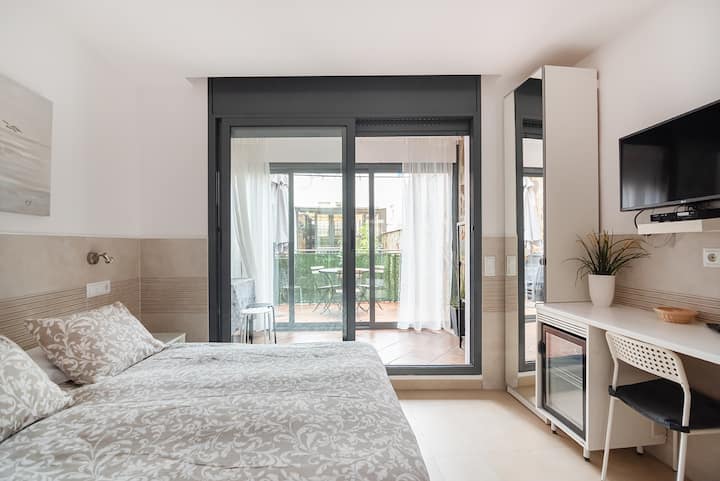 Doble Con Baño Privado Y Terraza - Barcelona