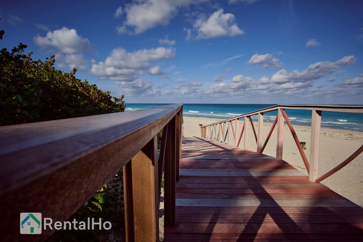 Lovely Flat Just In Front Of Varadero Beach (1br) - Varadero