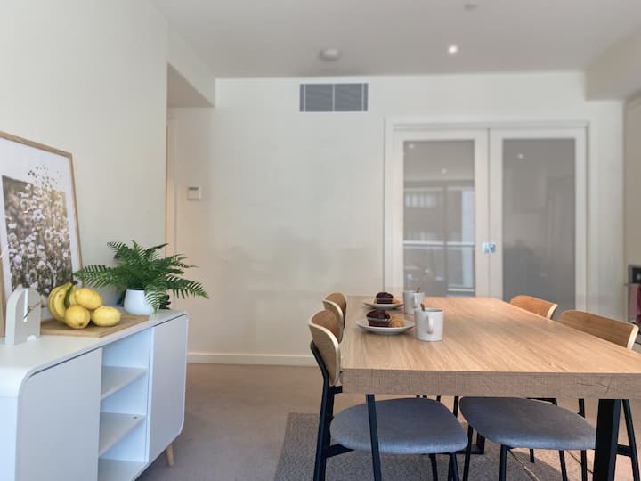 Cosy Apt Mins From Marvel Stadium W/free Parking - Kensington