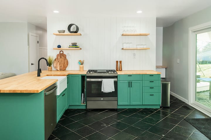 Stylish 3-bedroom Ranch Minutes From Iu - Bloomington, IN