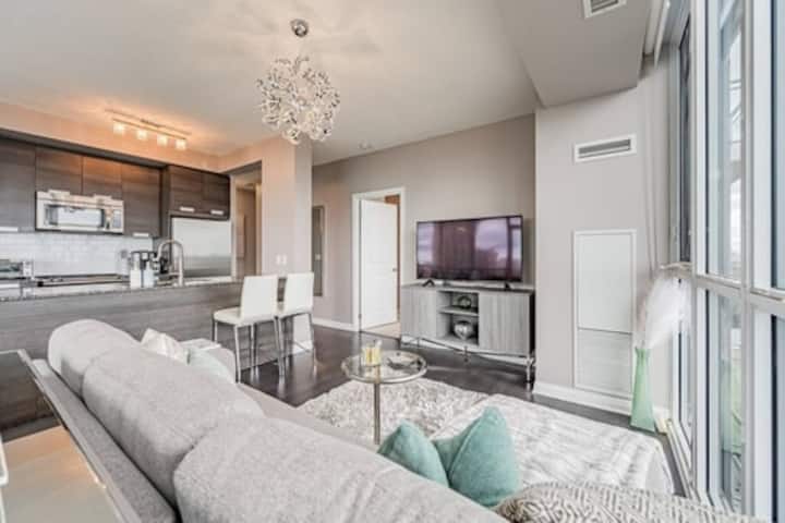 Elegant 2br-2bath, Balcony, Parking, City View - Brampton