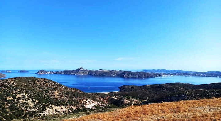 Farm House At The Rivari Estate (Sleeps 8/10) - Milos
