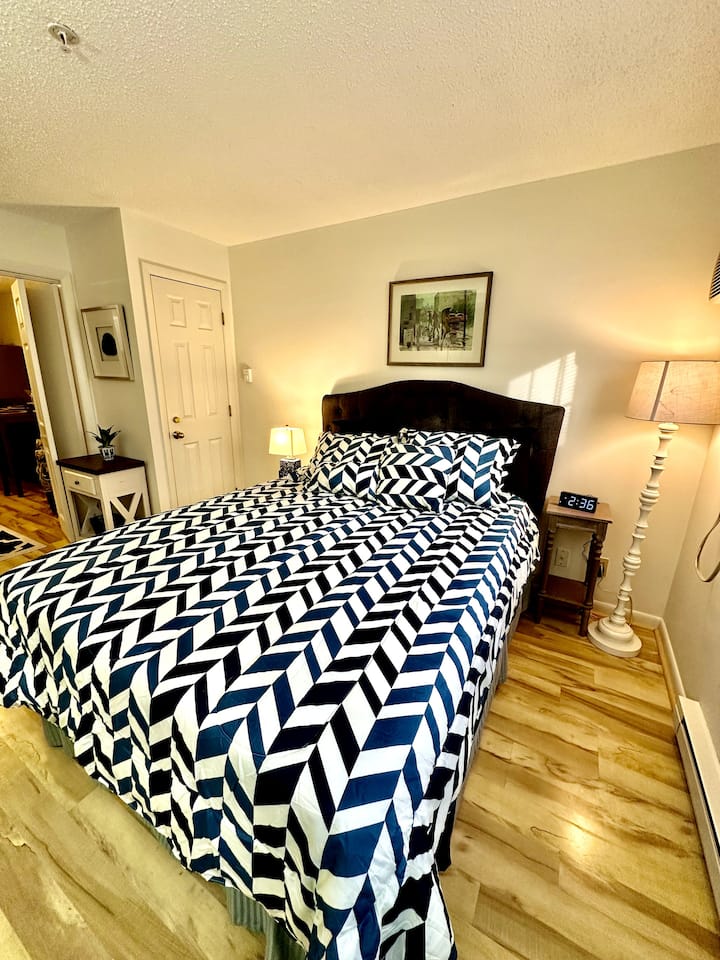 Ogunquit Downtown- 5 Mins From Playhouse And Beach - York's Wild Kingdom, York