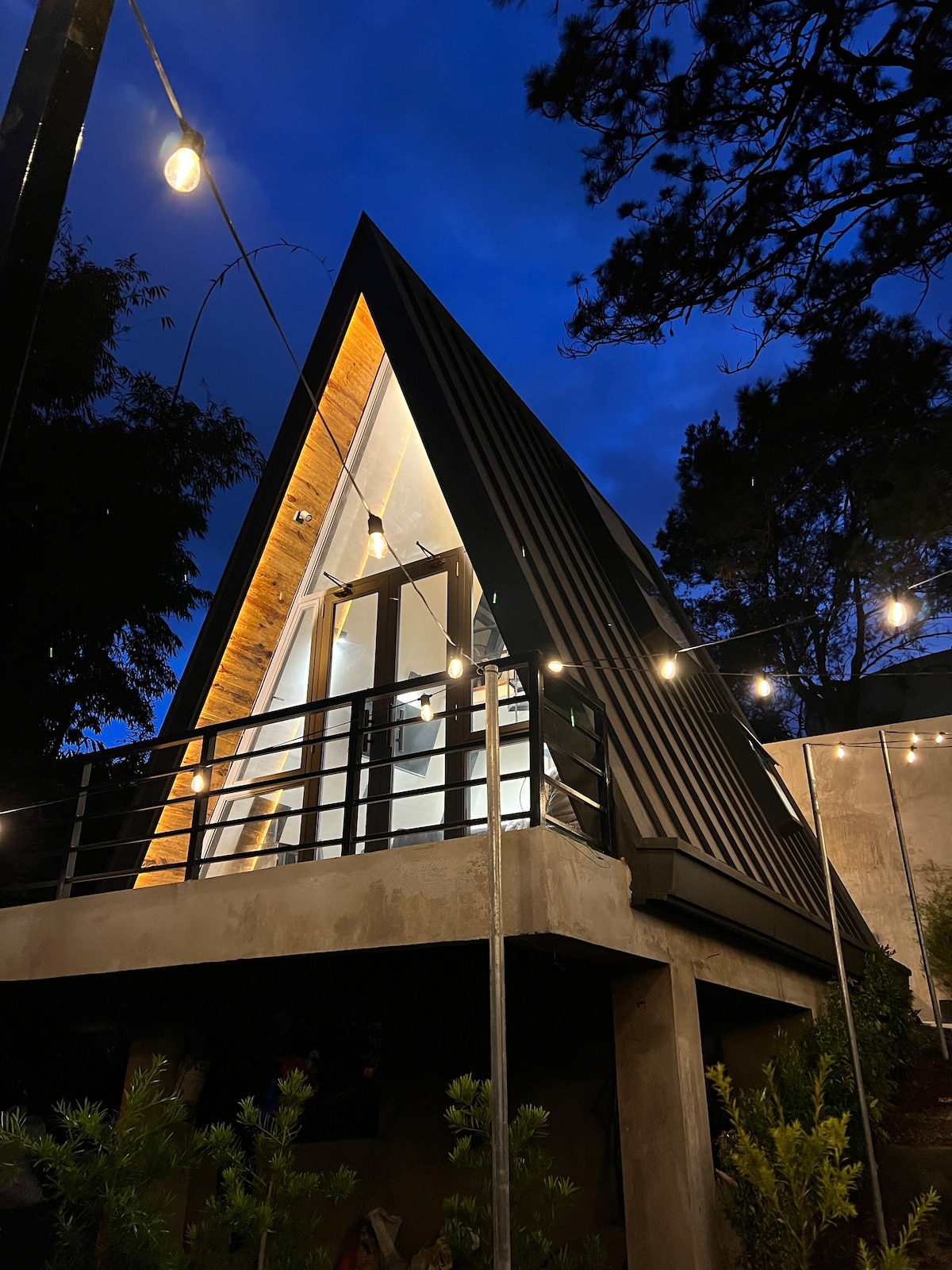 Abong 1 A-Frame House Great View - Tiny houses for Rent in Baguio ...