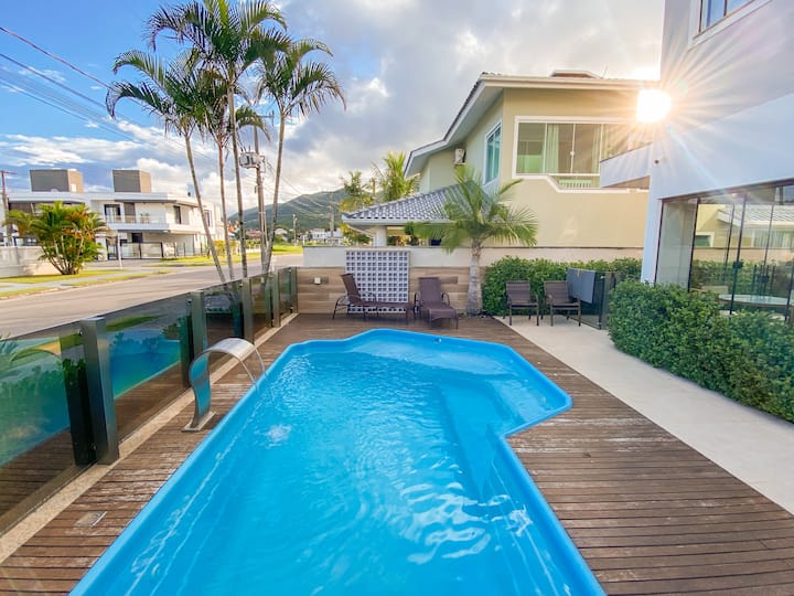 Praia De Palmas: Conforto A 500m Do Mar  -0136 - Governador Celso Ramos