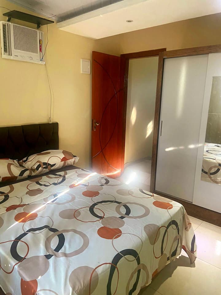 Quitinete Com Ar-condicionado - Arraial do Cabo