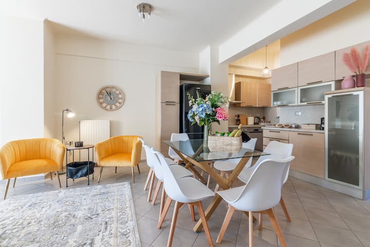 Zephyrus Cityscape Condo, By Idealstay Experience - Iraklion