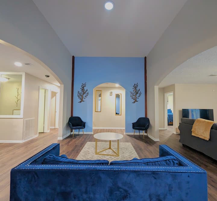 Quiet, Spacious, Pet-friendly - Humble, TX