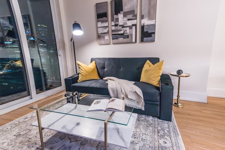 Cityscape Haven 2br With Fantastic Cn Tower View - Torontó