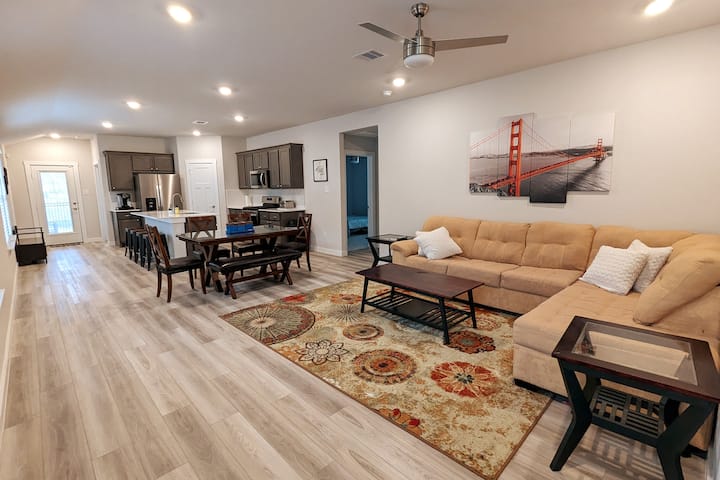 Vivanta Retreat। Ev Charging - College Station, TX