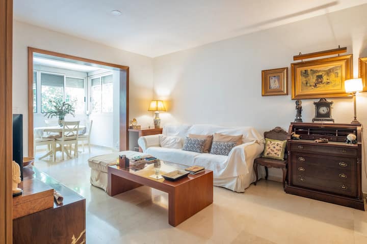 A Beautiful Room Near To Ivf Spain Clinic - 亞利坎提