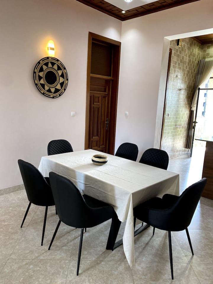 Appartement Miroir - Karibu - 1er éTage - Bujumbura