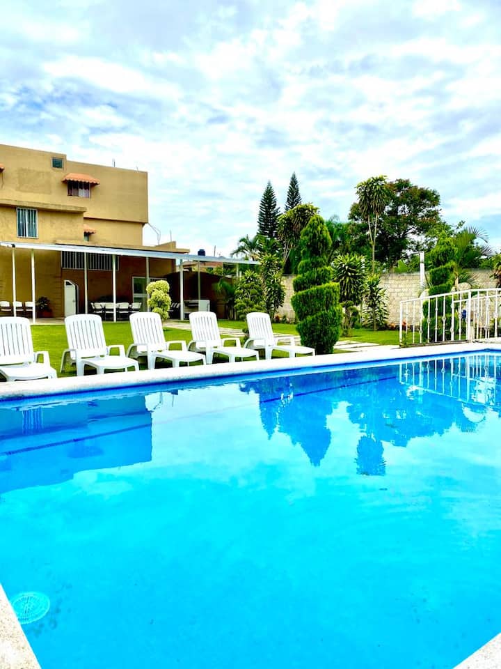 Finca En Zona De Bodas Jiutepec - Cuernavaca