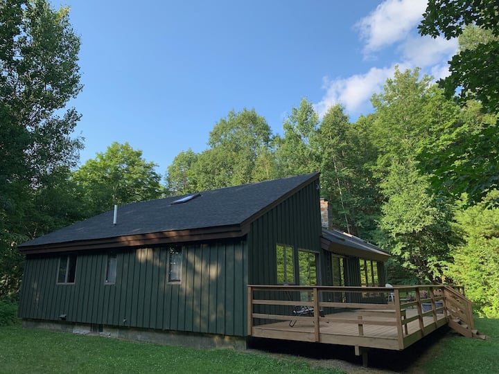 Secluded Post-and-beam Chalet W/breathtaking Views - Ghent, NY