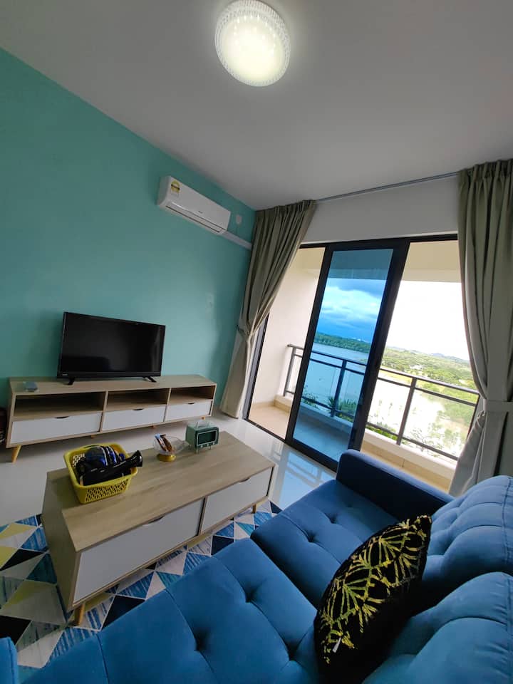 Xtu Seaview 1room At Forest City - Kukup