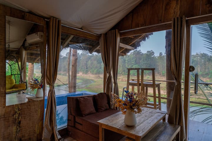 Sritulasi Farmstay -Premium Woodhouse -Privatepool - India