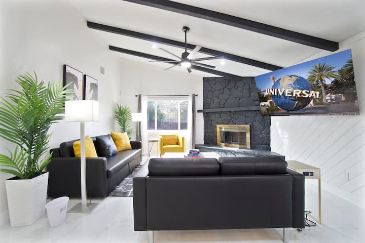 Moxy Luxe Vacay / King Bed Ste / Heated Pool - Winter Park, FL