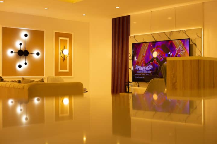 Modern Service Apartment With Amazing Balcony View - Ibadan