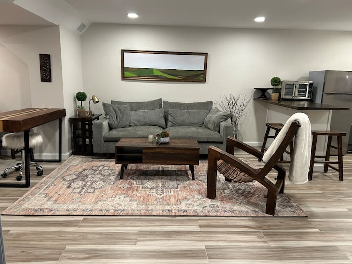 Comfortable Lakefront Living - Rockaway, NJ