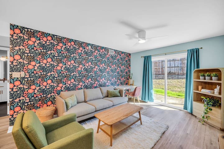 Cozy, Safe, Boho Condo, Free Parking "The Juniper" - Athens, GA