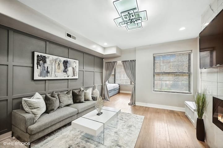 The Chic Urban Oasis Near The Lake! - Englewood - Chicago