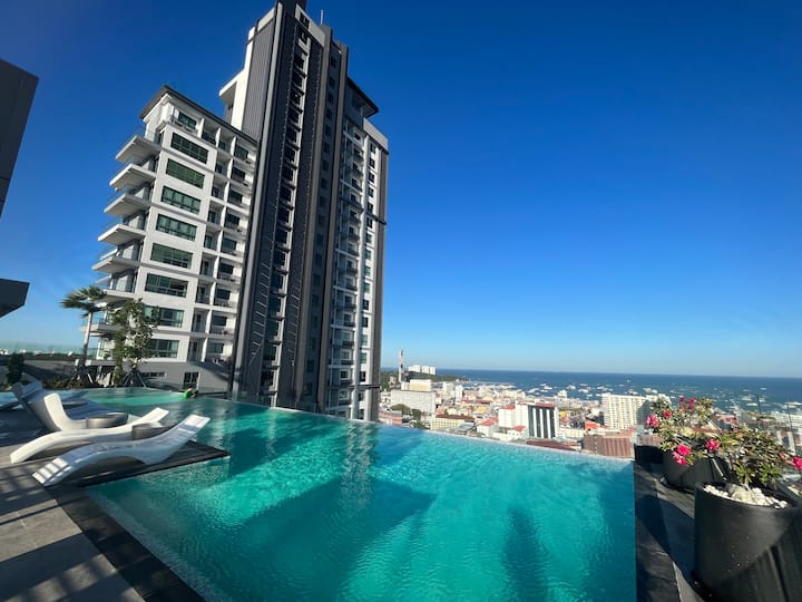 市区两卧一厅豪华公寓：Arcadia Millennium Tower Condo - Pattaya City