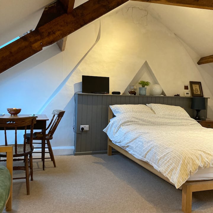 Polly's Garret, A Pet-friendly Retreat In Hexham - Hexham