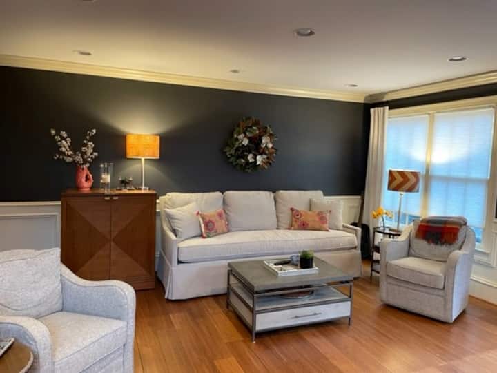 Walk To All Auburn, 2b Townhouse, Game Day House - Auburn, AL