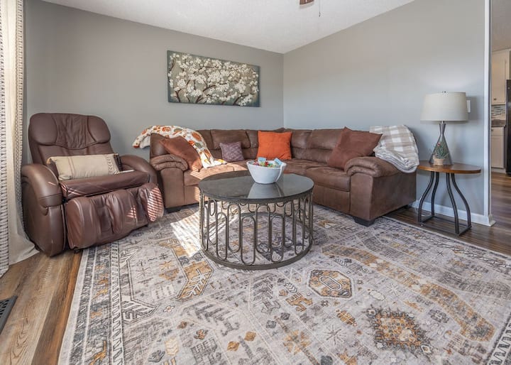 Barfield Residence (Dog Friendly) - Murfreesboro, TN