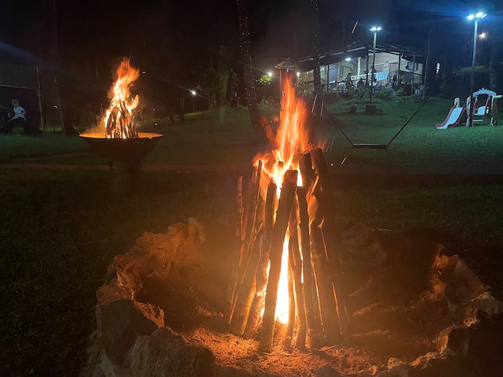 Chillswimcamprelax - Tanay