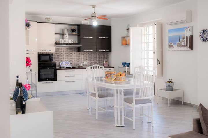 Nelly Casa Vacanze - Appartamento Vicino Al Mare - Santa Flavia