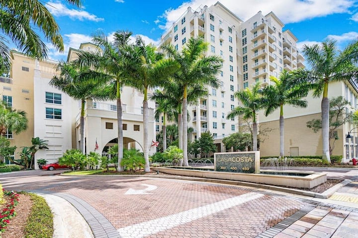 Lux Condo, Awesome Amenities! - 博因頓海灘