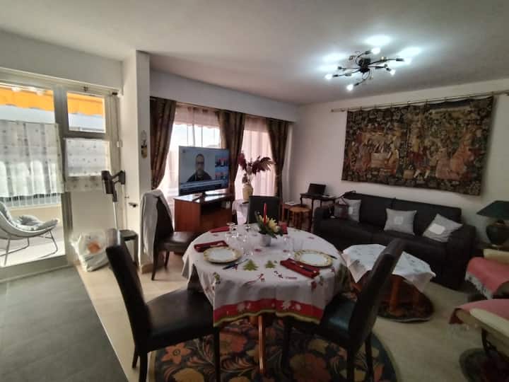 Appart   Vue Sur  Mer - Cagnes-sur-Mer