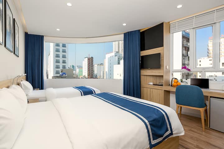 Doji Stars - Panoramic Window - ダナン 州